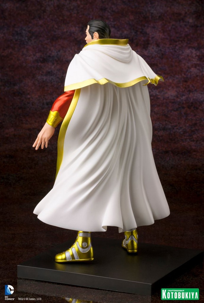 Shazam DC Comics New 52 ArtFX+ Statue from Kotobukiya | Comic Book ...